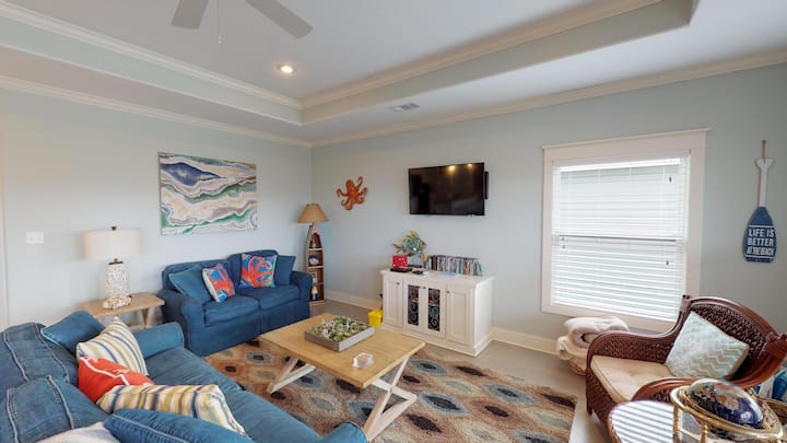 Fish Tale Flats: 3 Br, 2 Ba House In Port Bolivar, Sleeps 12 - Crystal Beach, TX