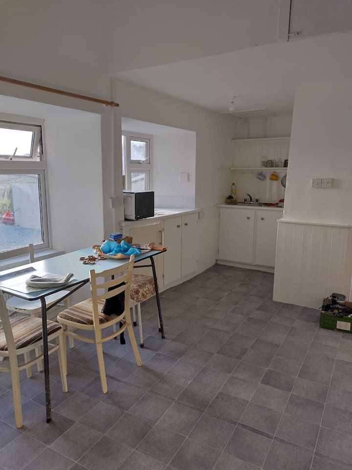 Dovetail Cottage - Ireland