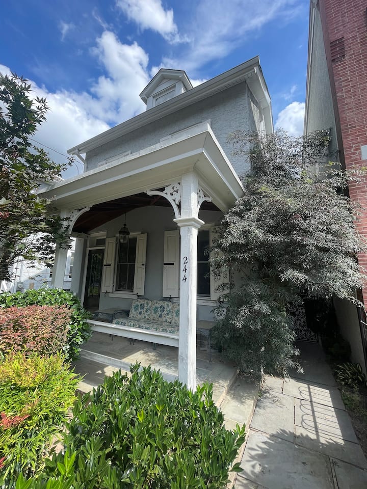 Dogwood On Evergreen:  Updated Chestnut Hill Home - Bryn Mawr, PA