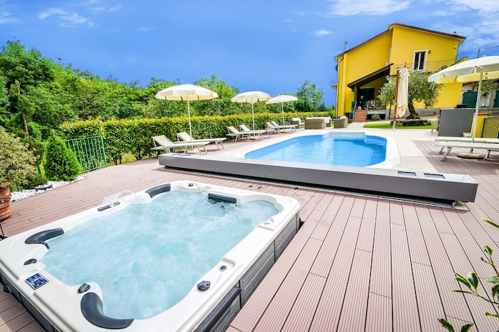 Private Villa, Heated Pool, Spa, Pizza Oven, Bbq - Pontremoli