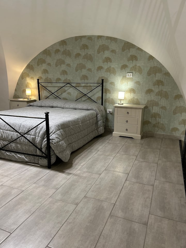 Center And Station - Bari