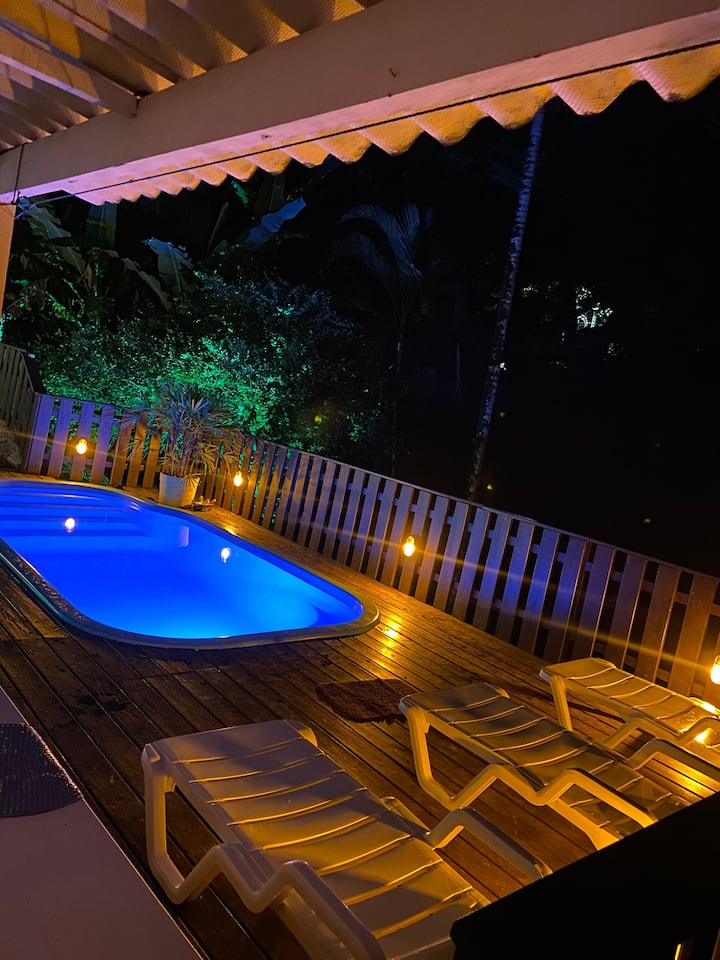 Casa Em Ilhabela ,Contato Com A Natureza. - Ilhabela