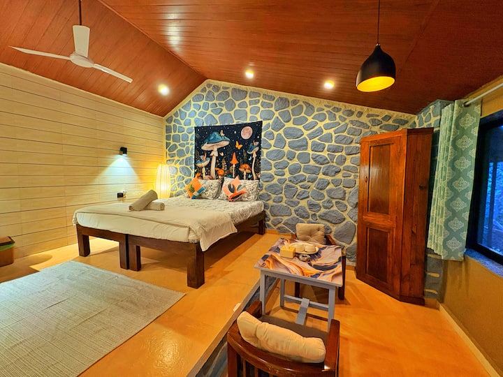 Nature Lodge 3 | Pool - Fast Wi-fi - Nature Trails - Lonavala