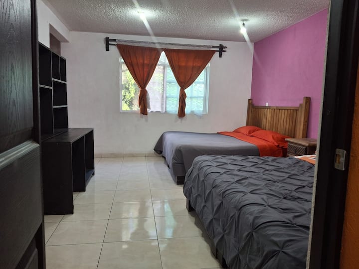 Departamento En Morelia
A&m
 Ideal Para Grupos. - Morelia