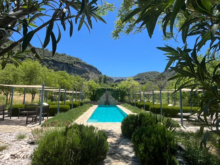 Book Now For 2026! Paradise Awaits! - Ronda