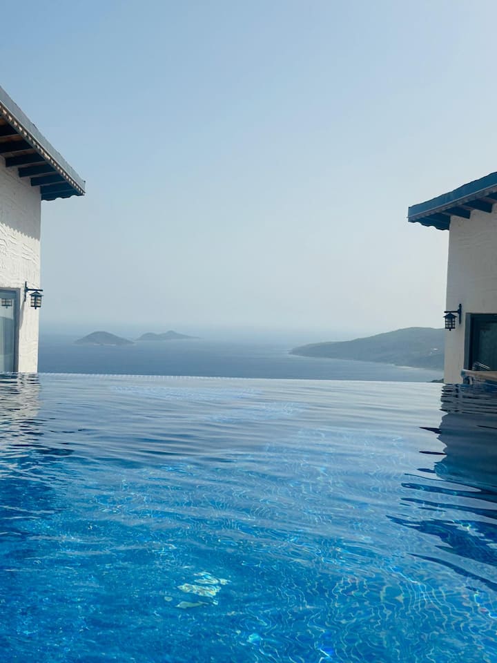 Kalkan Deniz Manzaralı Balayı Villası 1+1 - Kalkan