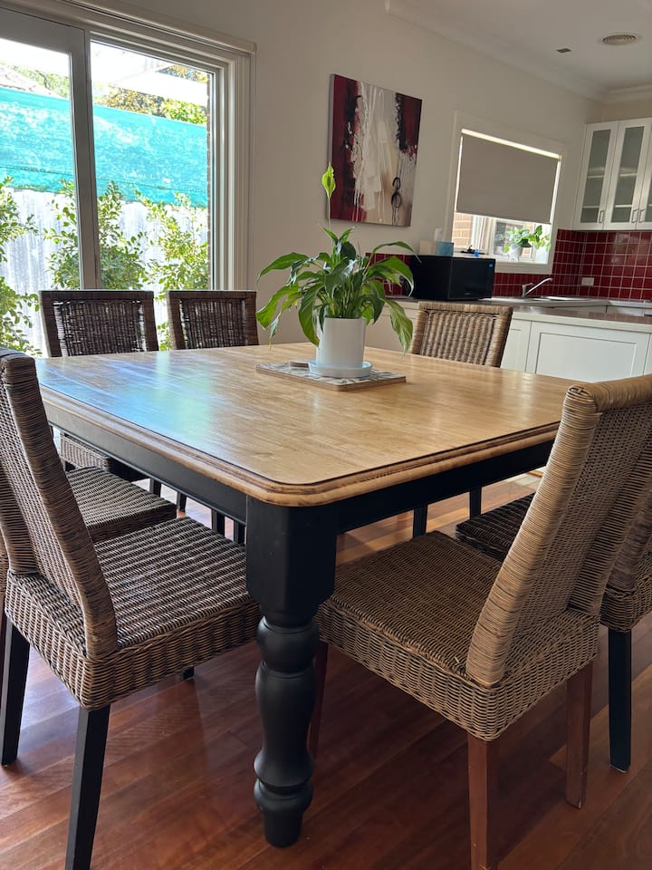 Hopwood On The Murray - Echuca