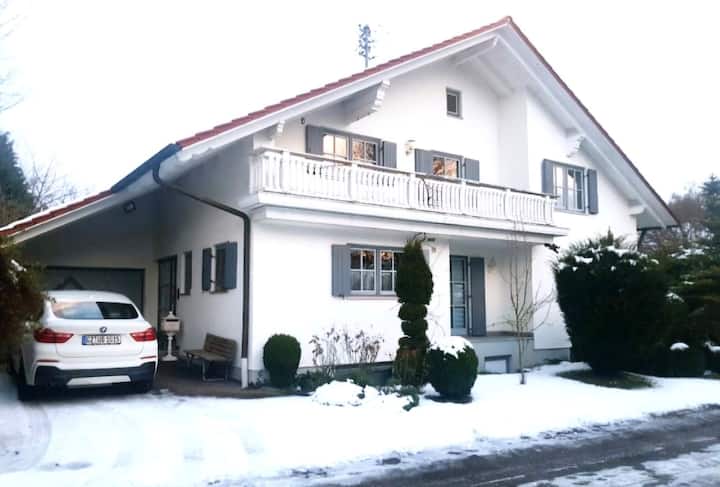 "Mauritius" Bis 14 Personen -  2 Wohnungen - Langenau