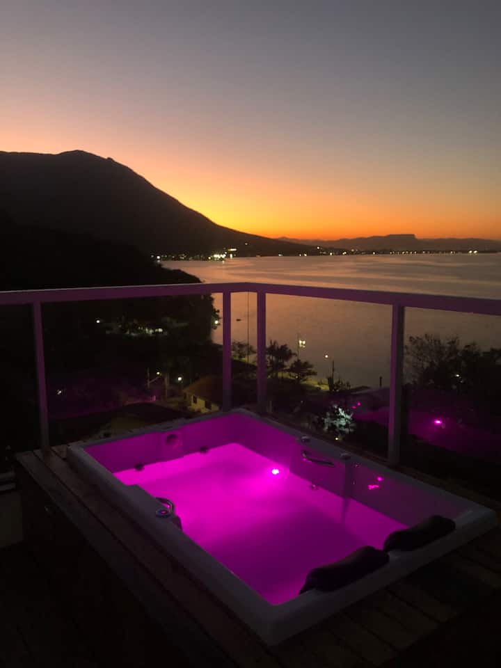 Casa Paradisíaca C/ Vista Para O Mar - Palhoça