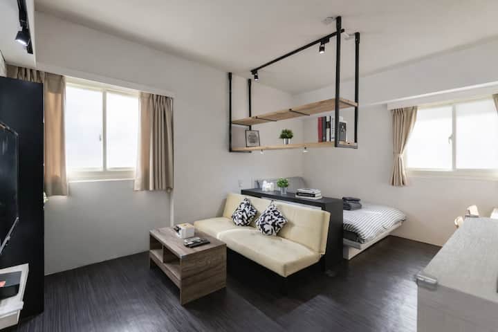 Monthly Rental/ 3 Min To Mrt/ Studio For 2 - Keelung City