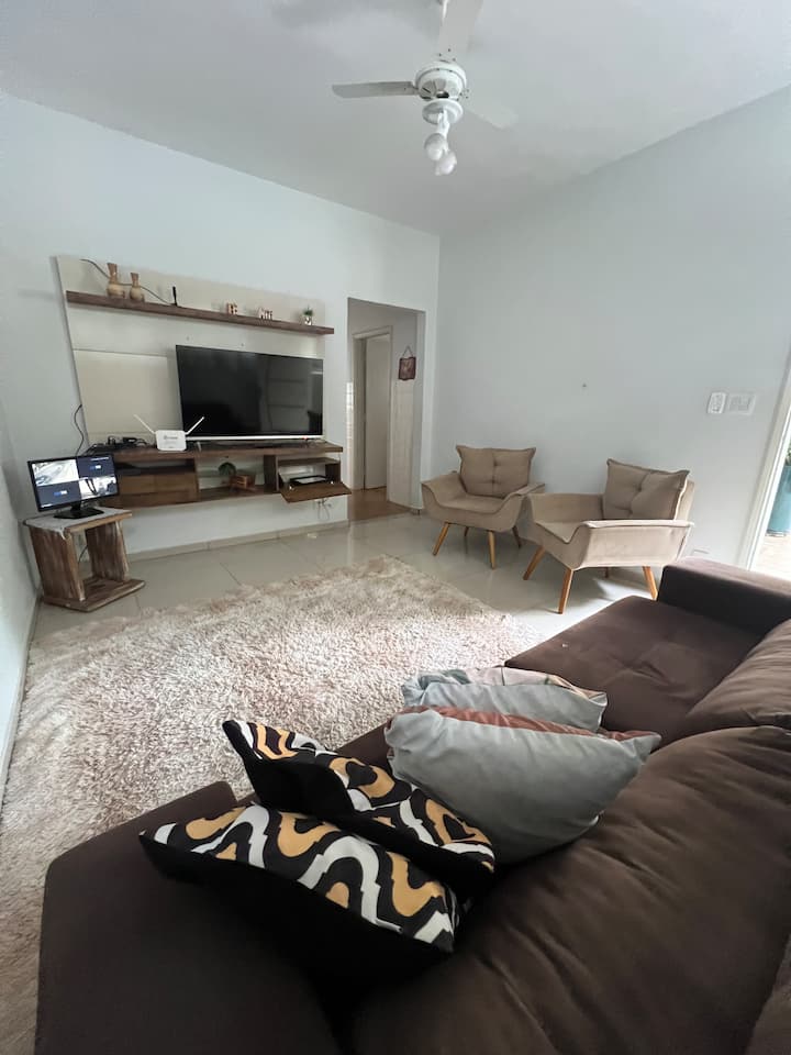 Casa Ideal Para Família / Empresas E Estudantes - Bauru