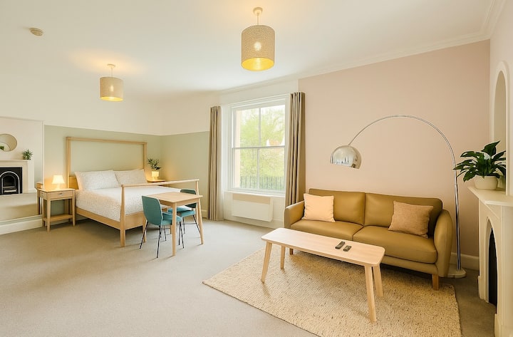 Central Studio Flat With Parking Permit - Bath