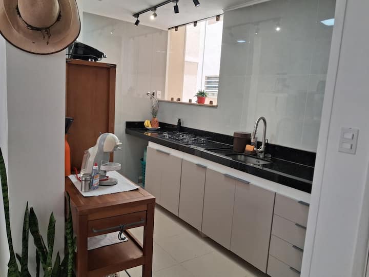 Niterói - Icaraí ÓTimos Passeios E Próximo Ao Rj - Niterói