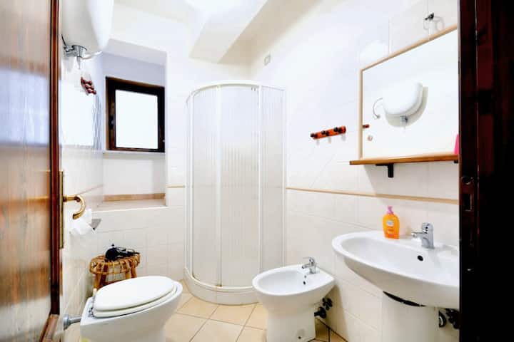 Maison Lumineuse à Vibo Valentia, Piscine Partagée - Zambrone