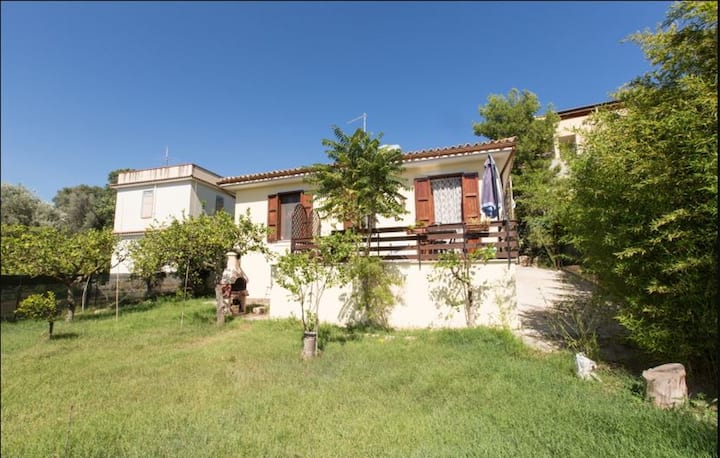 Villa "Casa Del Limoneto Di Corrado Fronte" With Wi-fi, A/c & Garden - Sicily