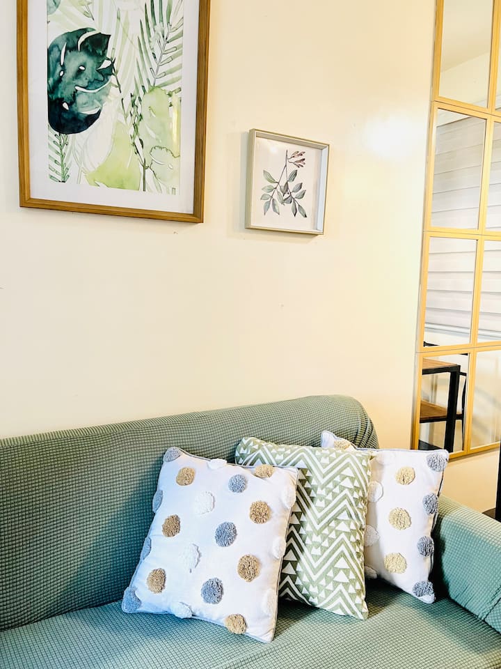 Newly Renovated 2 Bedroom Home At Phirst - Tanza