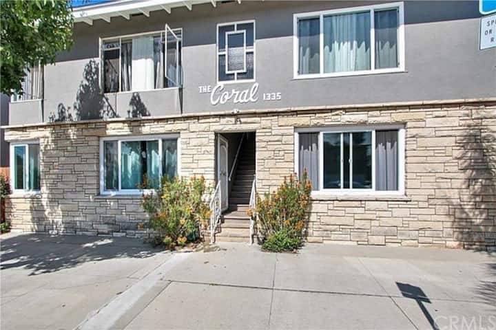 Private 1br Retreat Two Blocks From The Beach - Long Beach, CA