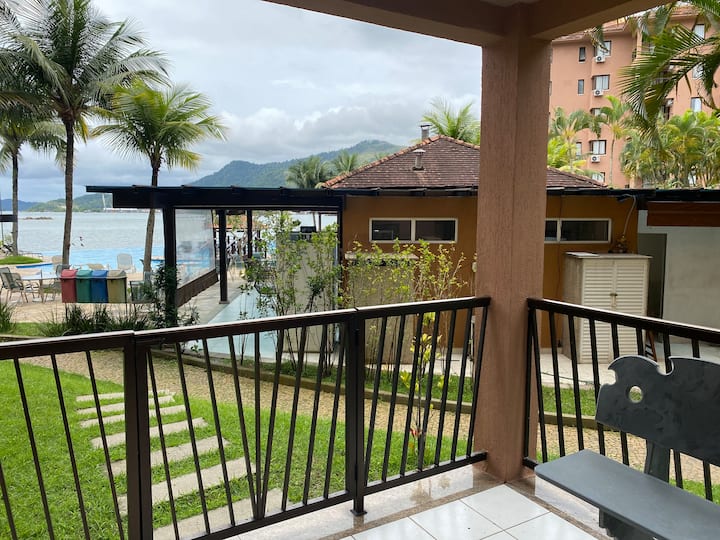 Apt Térreo No CondomÃnio Porto Bali - Angra dos Reis
