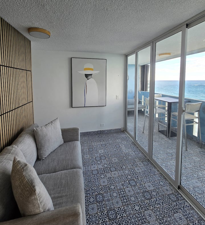 Oceanview 3 Bedroom W/ 4 Beds And Open Balcony! - San Juan
