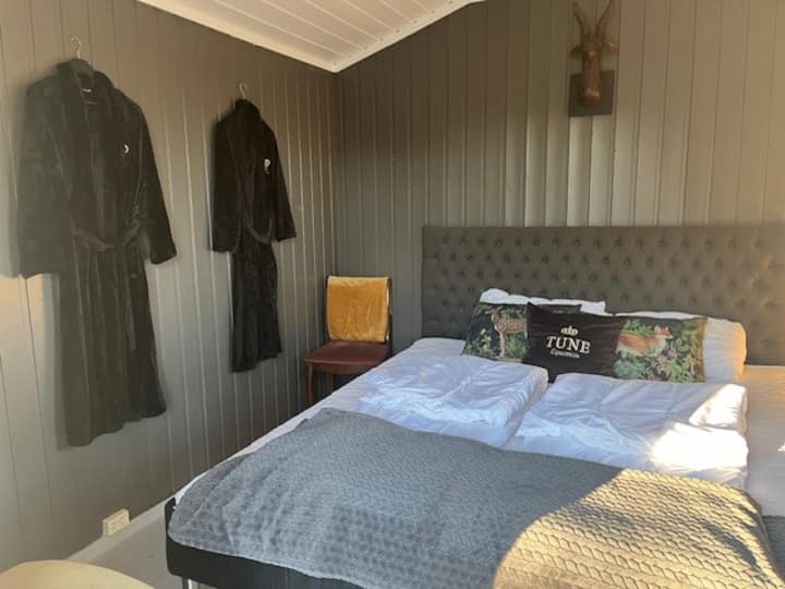 Campinghytte På Tune Ridesenter
Hytte 6 - 2 Pers - Sarpsborg