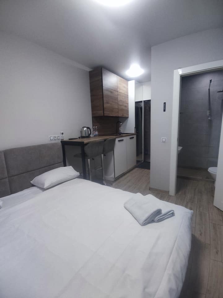 Смарт-6, парковка, самостоятельное заселение - Kiew