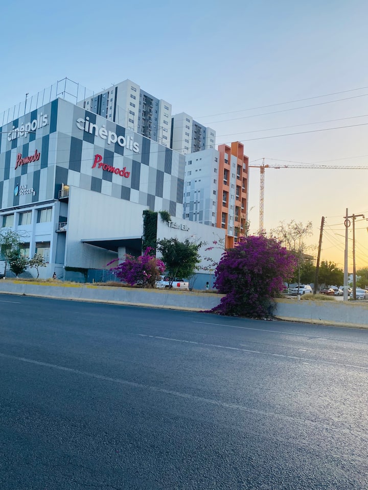 Depa Comodo  En Titan. - Monterrey