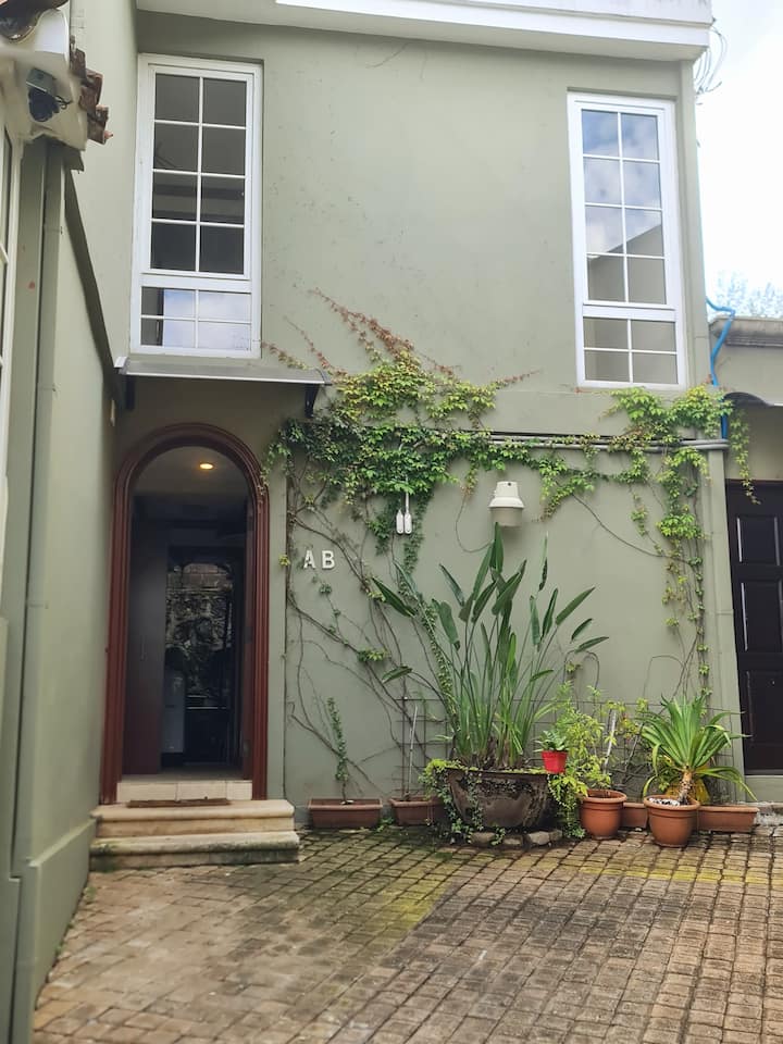 Mini Apt Equipped+wifi+ac+bed Queen, @Sansalvador - El Salvador