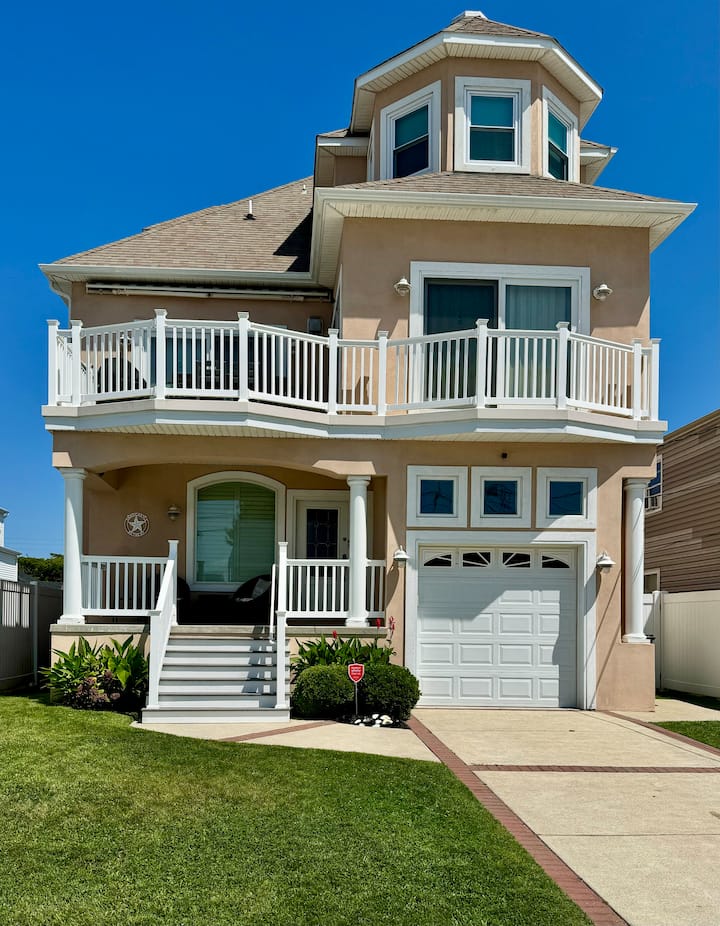 Sandcastle - Brigantine Bay View Luxury Getaway - Brigantine, NJ