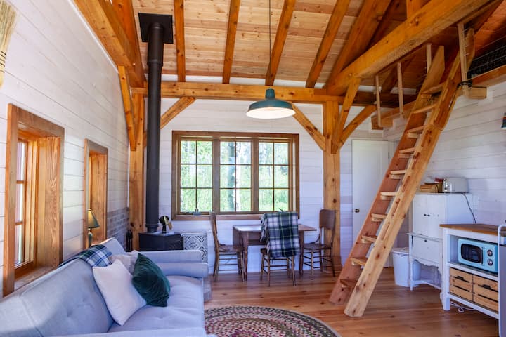 Nordic Cottage On Private Wooded Meadow + Hot Tub - Idaho (State)