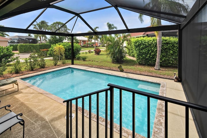 3br Pool Home In Mid Island-h432 - Marco Island, FL