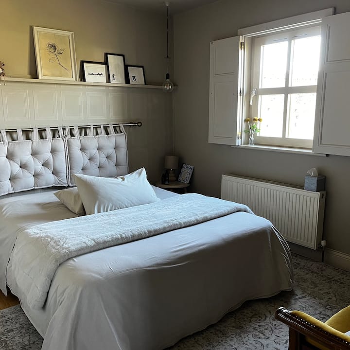 Perfect Location Peaceful Yet Close To Everything - Carlingford