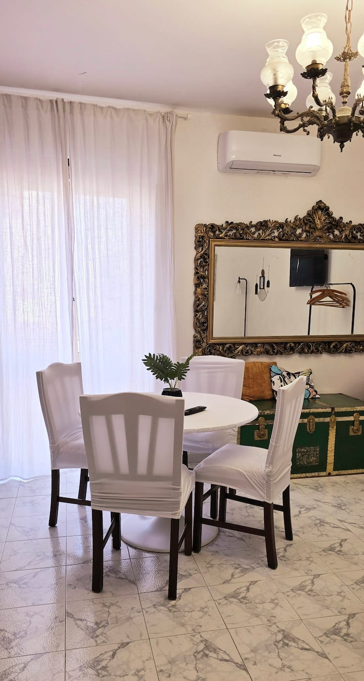 Maiorani 31 -  Room 1 - Napoli