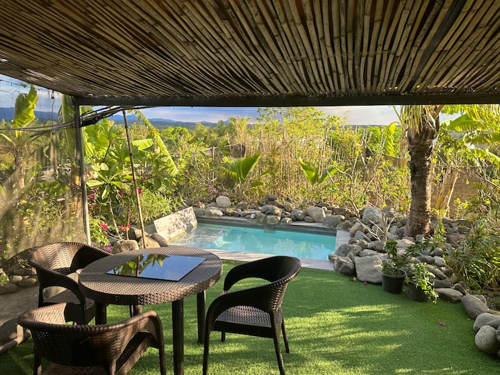 360 Ultimate Farm Retreat
Relax & Unwind
4 Guests - General Tinio