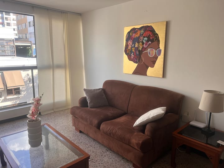 Comodo Apto Barrio Granada, Vacaciones O Negocio! - Cali