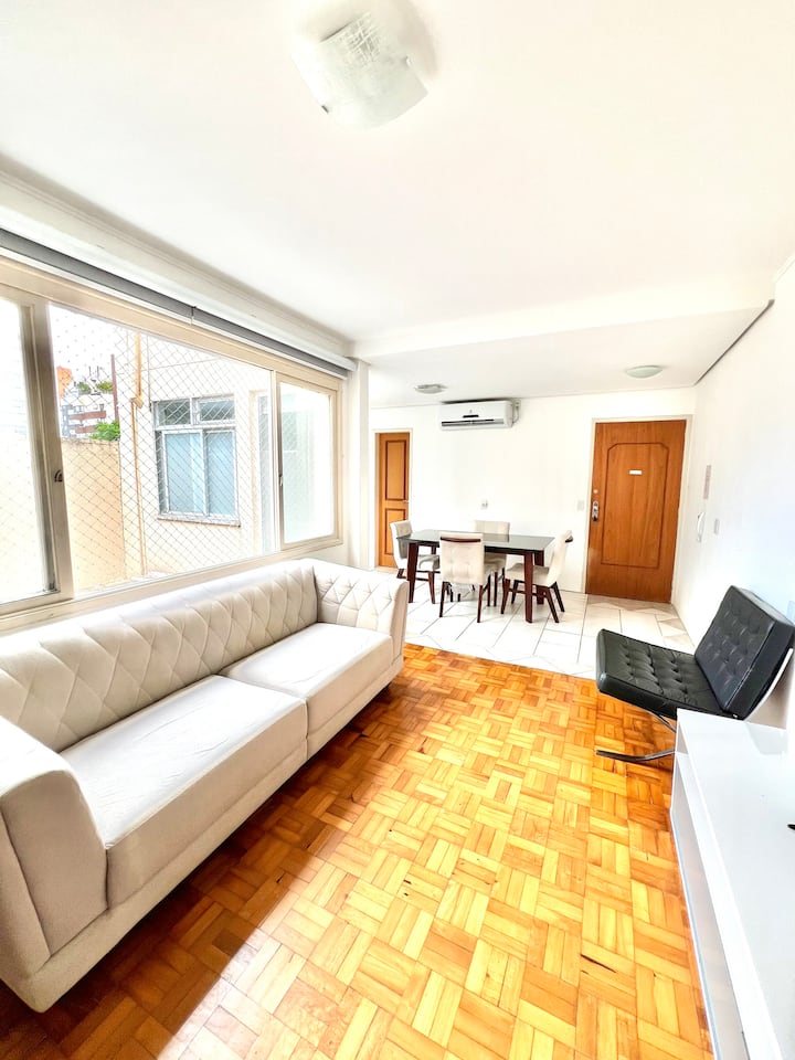 Bairro Nobre Petrópolis Próx Praça Encol C Garagem - Porto Alegre