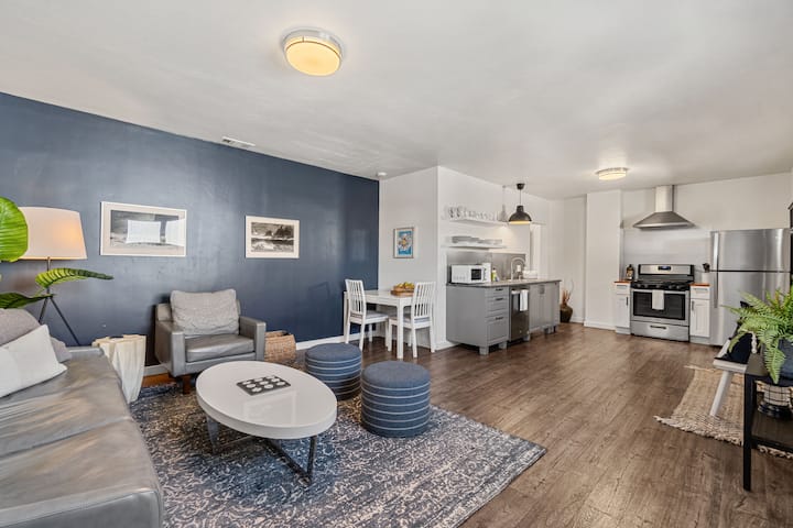 Downtown Arcata True North Apartment - Arcata, CA