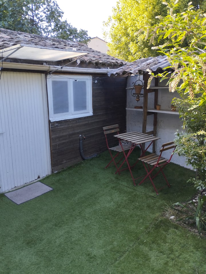 Studio Cosy Avec Terrasse Privative - Saint-Médard-en-Jalles