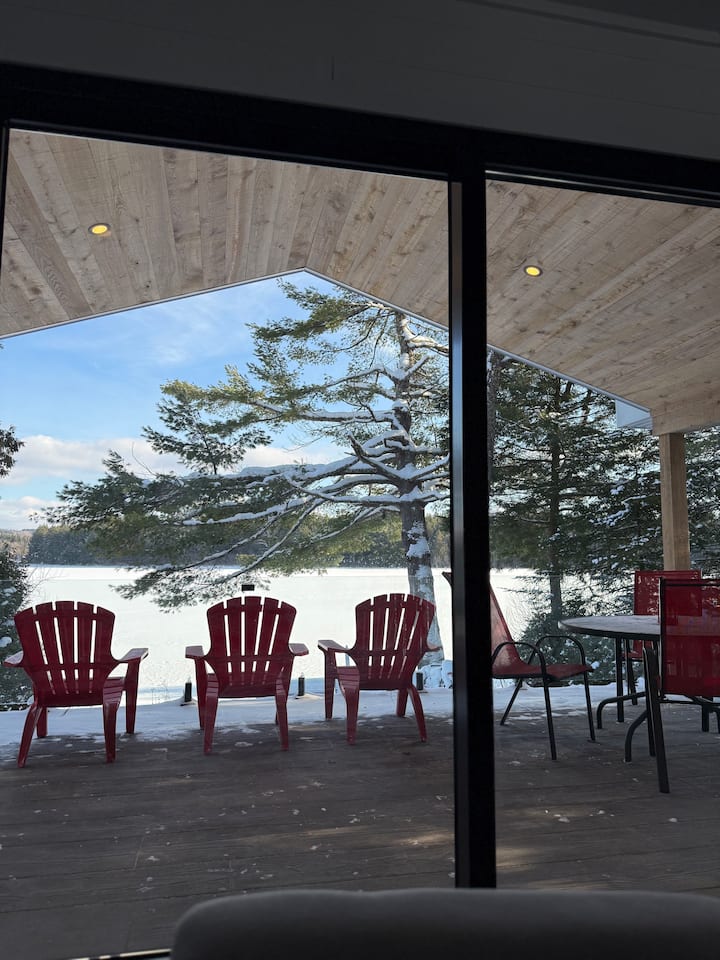 Chalet Au Bord Du Lac •Vue Exceptionnelle - Bedford