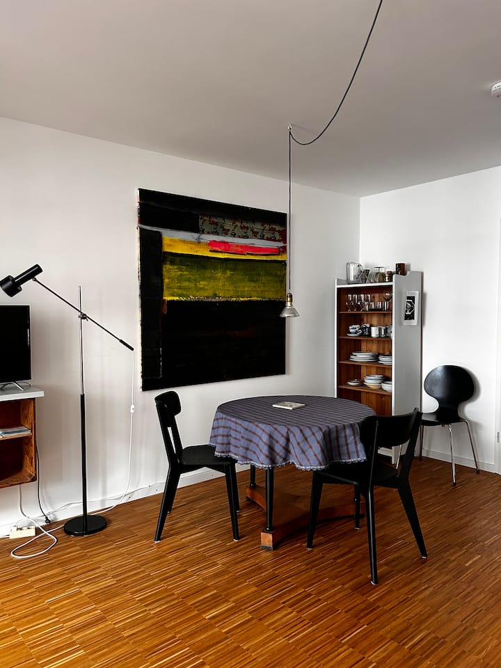 1-zimmer-apartment Mit Loggia/wlan In Schwabing - Munich