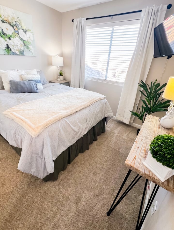 A Slice Of Heaven - Queen Creek, AZ