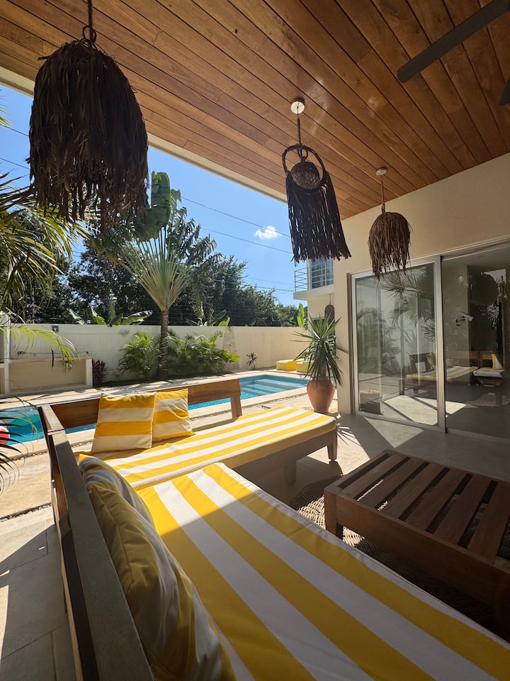 Large Villa- Sleeps 13/pool/grill/bikes/concierge - Tulum