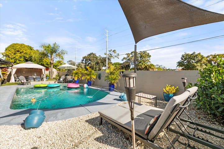 Sunny Heated Pool Suite • Prime Resort Area - Orlando International Airport (MCO)