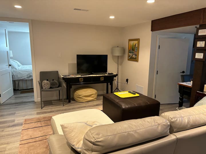 Brentwood Garden Suite - Canadá