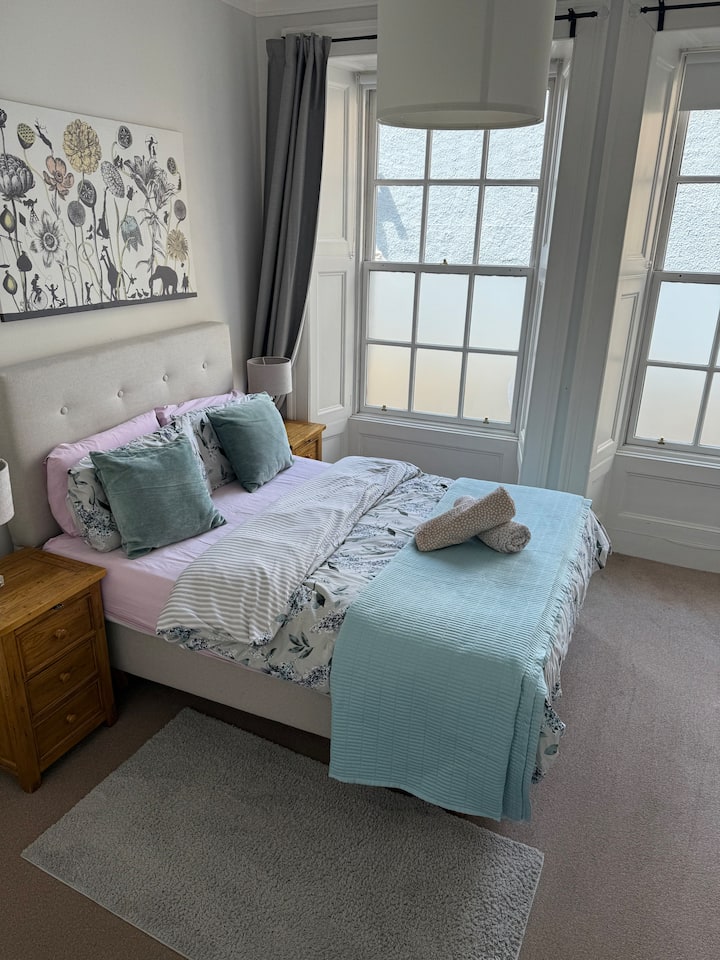 Lovely City Centre Hideaway - Leith