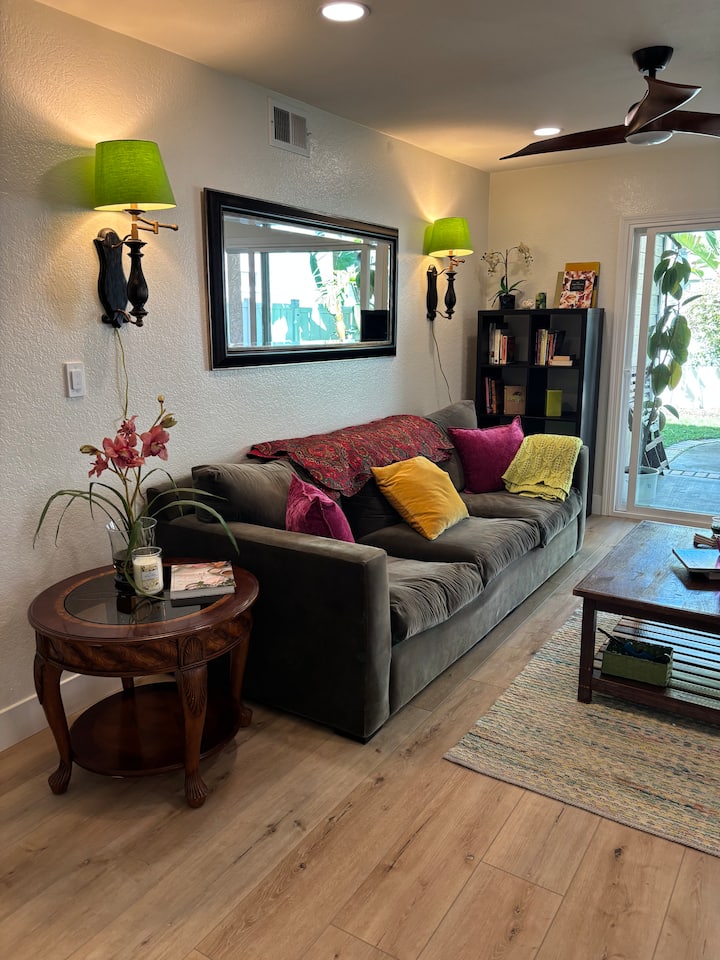 Cozy 1br Condo Near All! - Laguna Niguel, CA