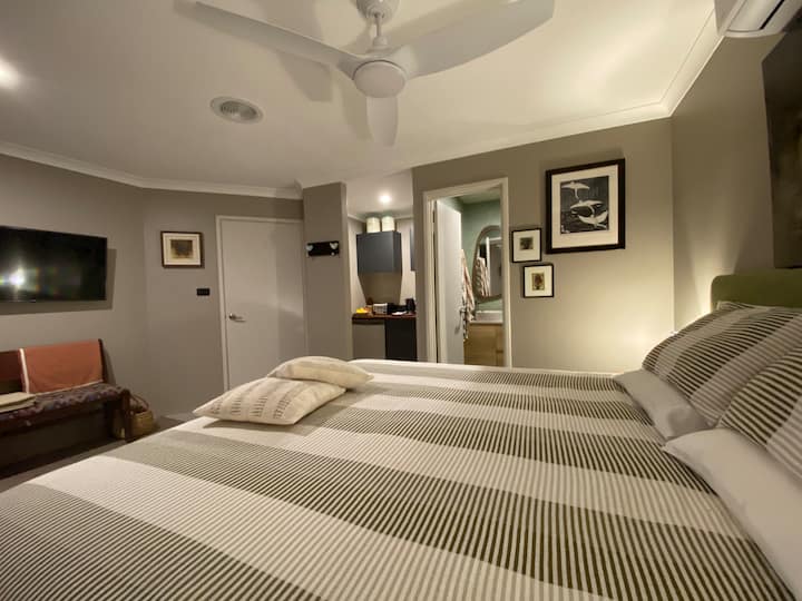 The Green House - Margaret River.
Close To Nature - Margaret River