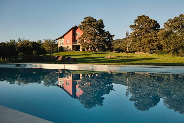 Villa In Barcelona Region Stunning Biosphere - Centelles