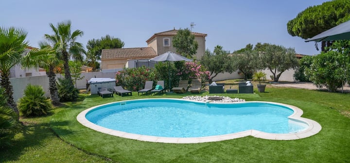 Superbe Maison Et Piscine Sur Terrain De 1000m² - Le Grau d'Agde