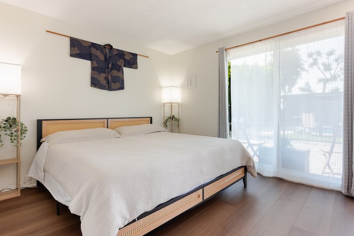 Japanese Minimalism Studio King Bed Pool Near Park - El Segundo, CA