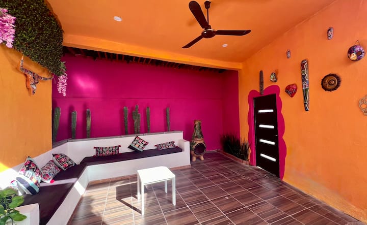 Fun Cabo Stay – Pool, Ocean Views & Space For All - Cabo San Lucas